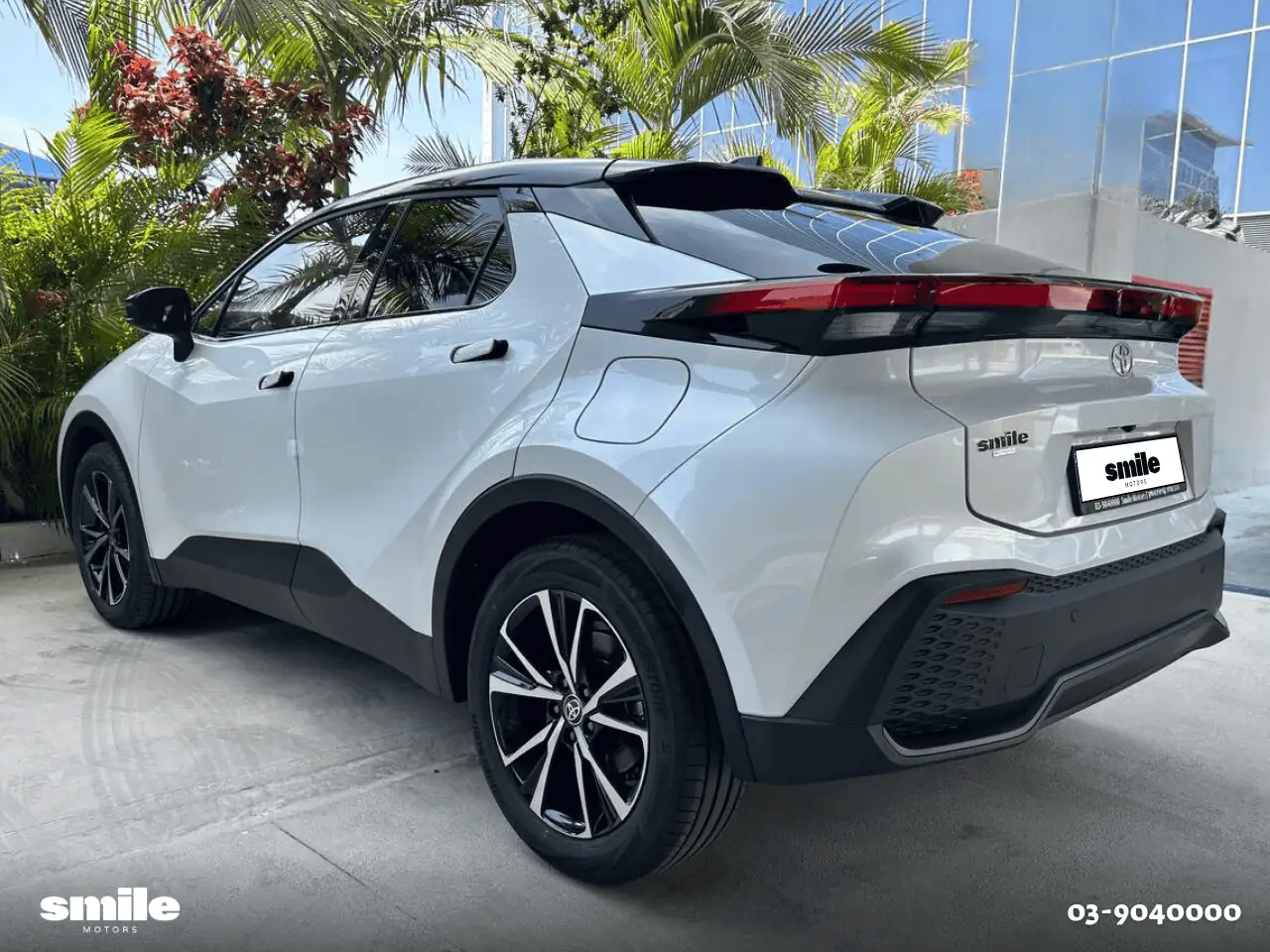 טויוטה CHR 2026 היבריד 2.0 זמין עם 100% מימון בסמייל מוטורס